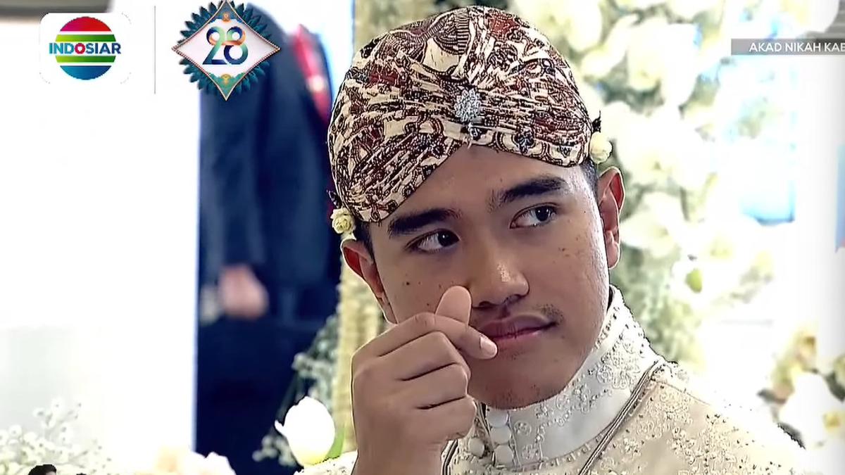 Kaesang Pangarep Beri Heart Sign, Tutupi Rasa Gugup Menanti Erina ...