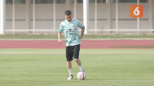 Ikut Latihan Bareng Timnas Indonesia, Calvin Verdonk Segera Jalani Sidang Komisi X dan III DPR ...