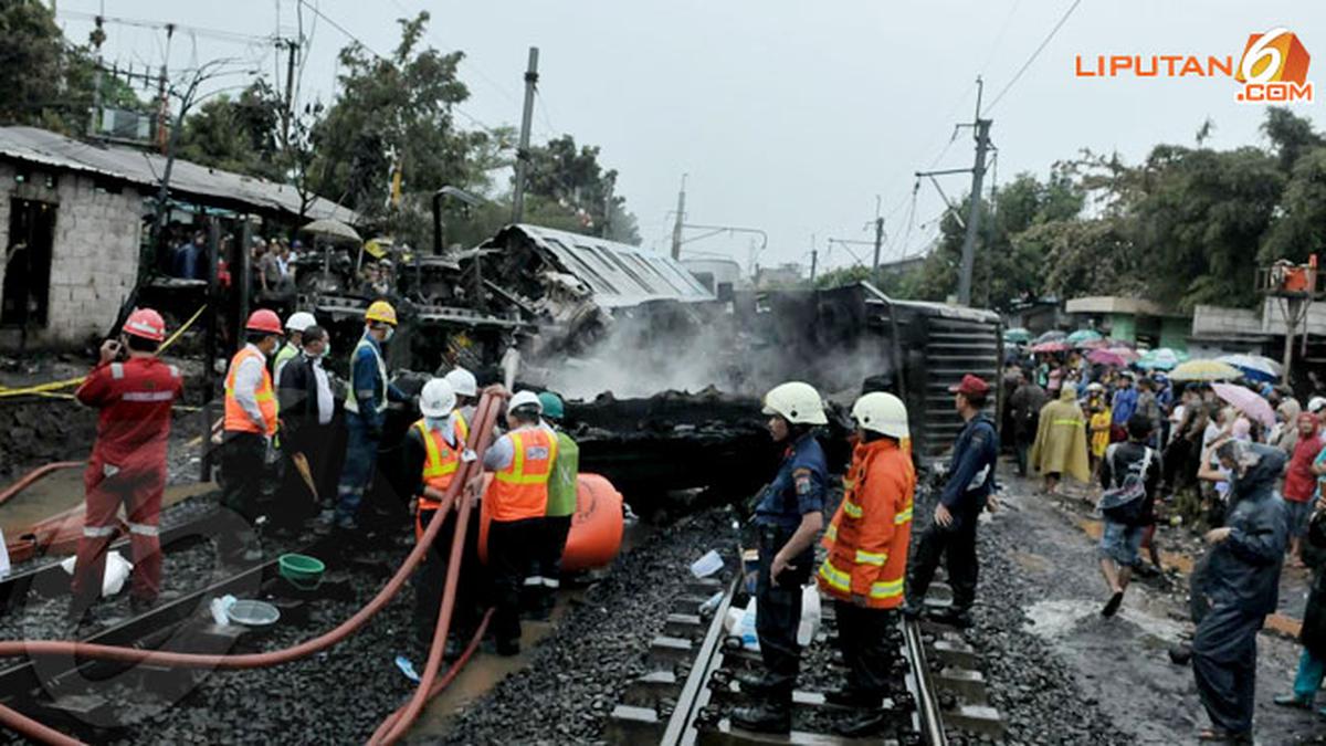 Penyebab Tragedi Bintaro II Versi KNKT - News Liputan6.com