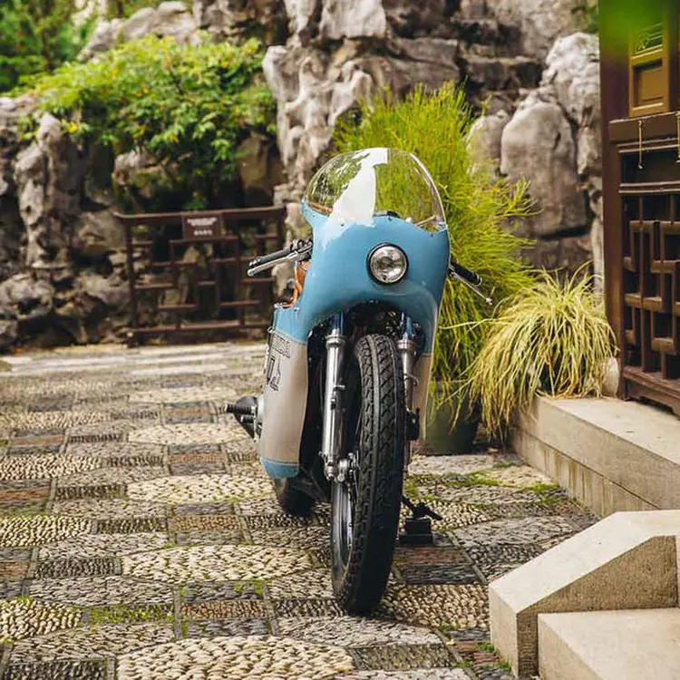 Honda CB550 Cafe Racer Full Fairing - Galeri Otosia.com