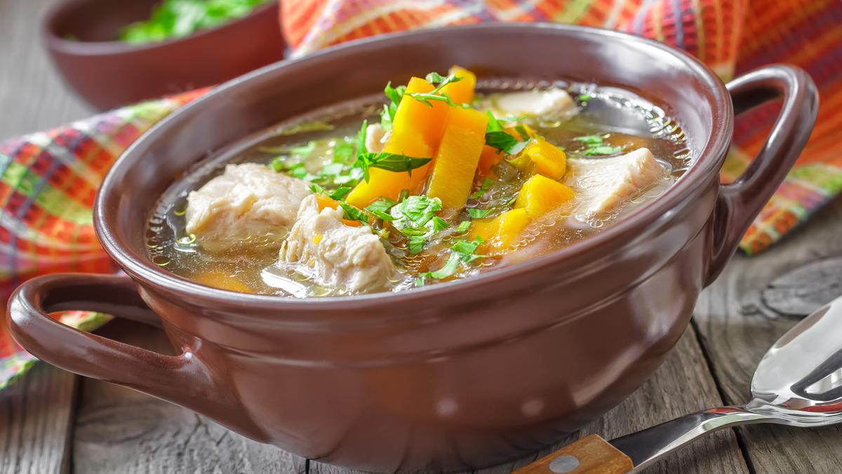 4 Tips Membuat Kuah Sup Daging Sedikit Berlemak dan Tidak Berat ...