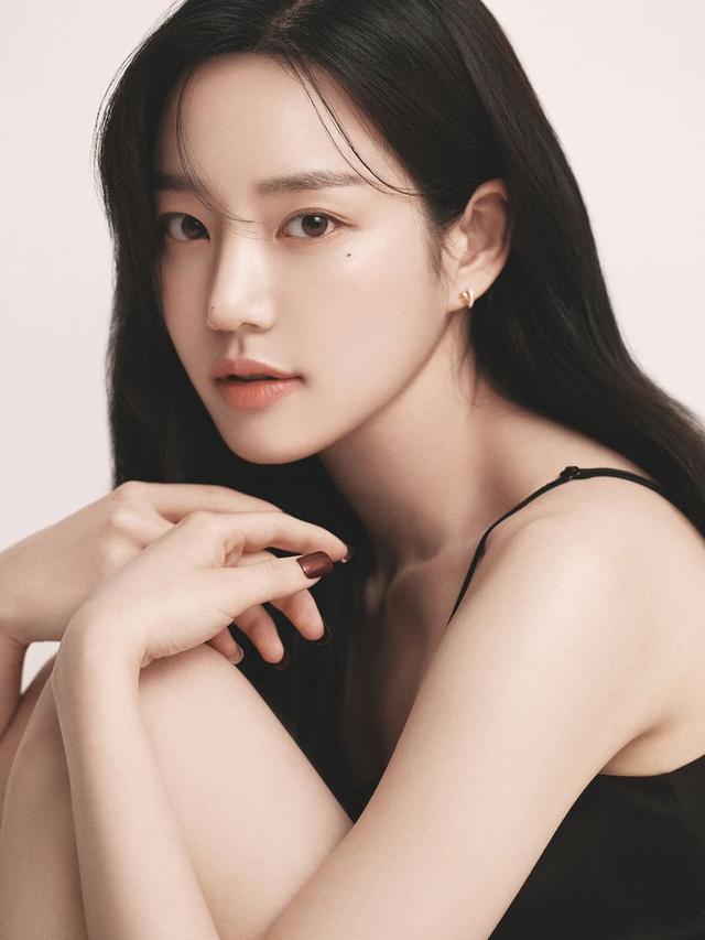 Lee Yubi Digosipkan Lagi dengan Jungkook BTS Gara-Gara Klaim YouTuber ...