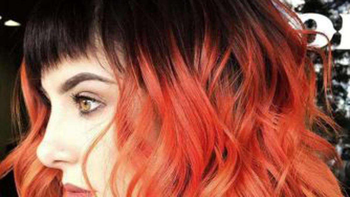 Ide Model Rambut Sedang Plus Poni Super Fresh - Photo Fimela.com