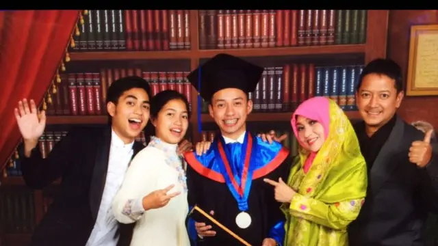 Mantan Artis Cilik Dina Mariana Meninggal Dunia, Pernah Dikabarkan ...