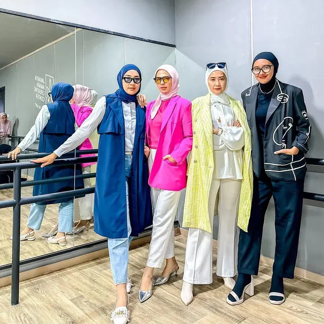 Zaura Models x Wall Management: Sukses Meluncurkan Intensive Catwalk ...