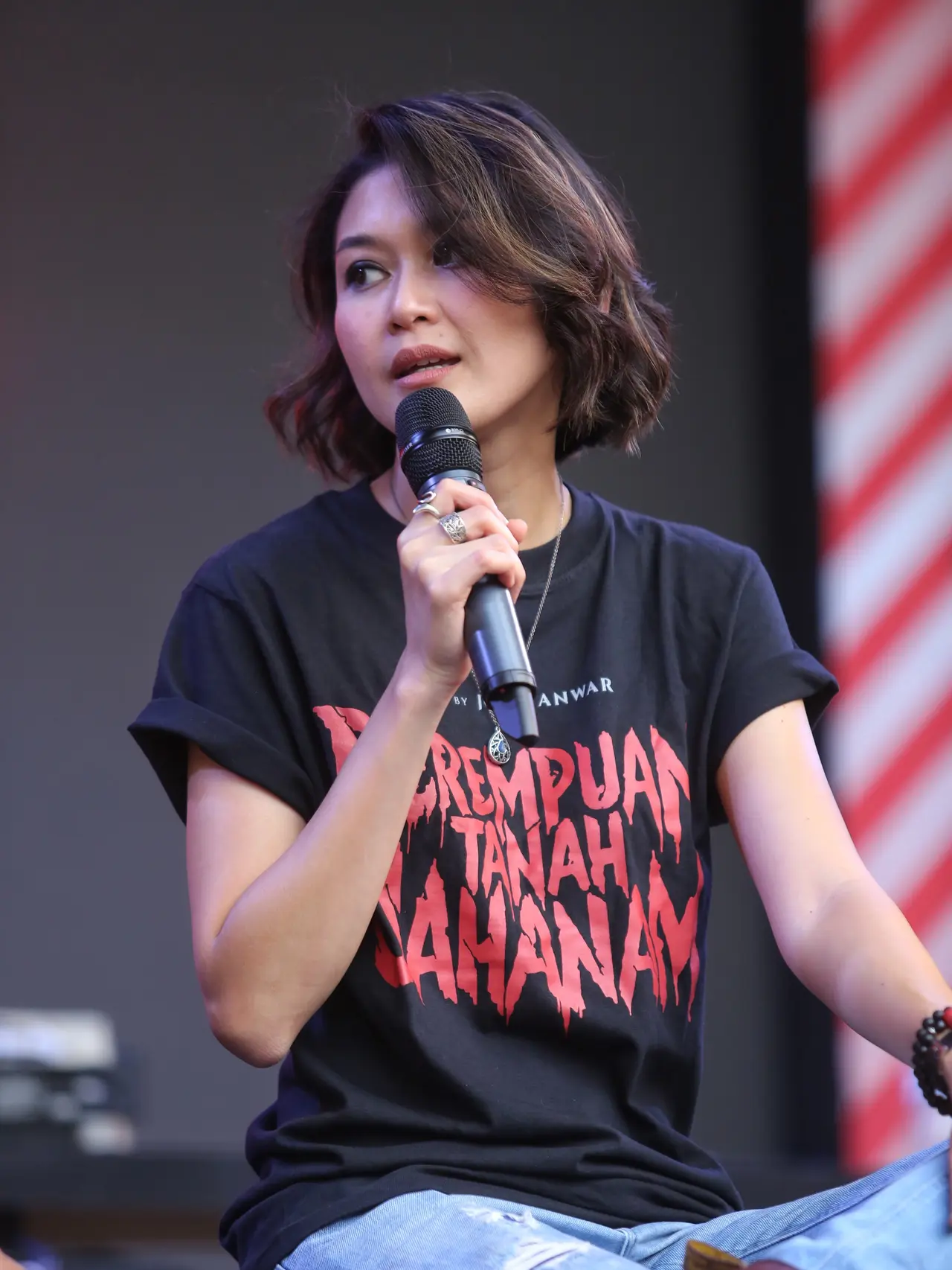 Marissa Anita Jadi MC Penurunan Bendera Merah Putih 17 Agustus 2022 ...