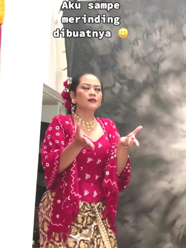 Viral Wanita Kesurupan Nyai Ronggeng Saat Foto Prewedding, Bikin ...