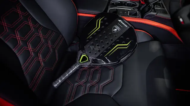 Lamborghini Rambah Padel, Hadirkan Raket Mewah Puluhan Juta