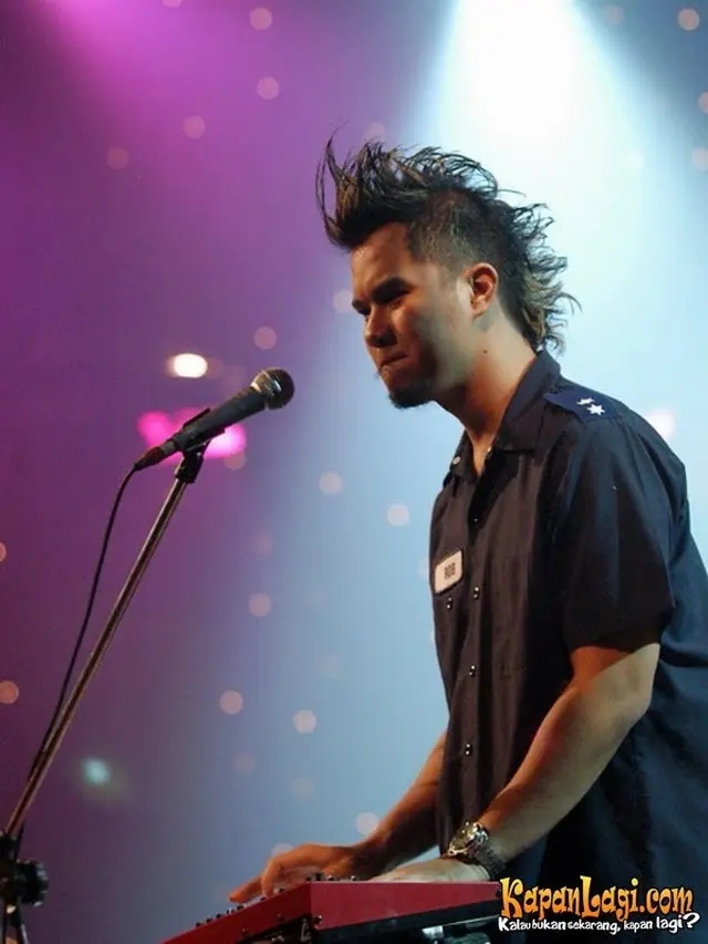 6 Potret Transformasi Ahmad Dhani yang Kini Genap Berusia 48 Tahun ...