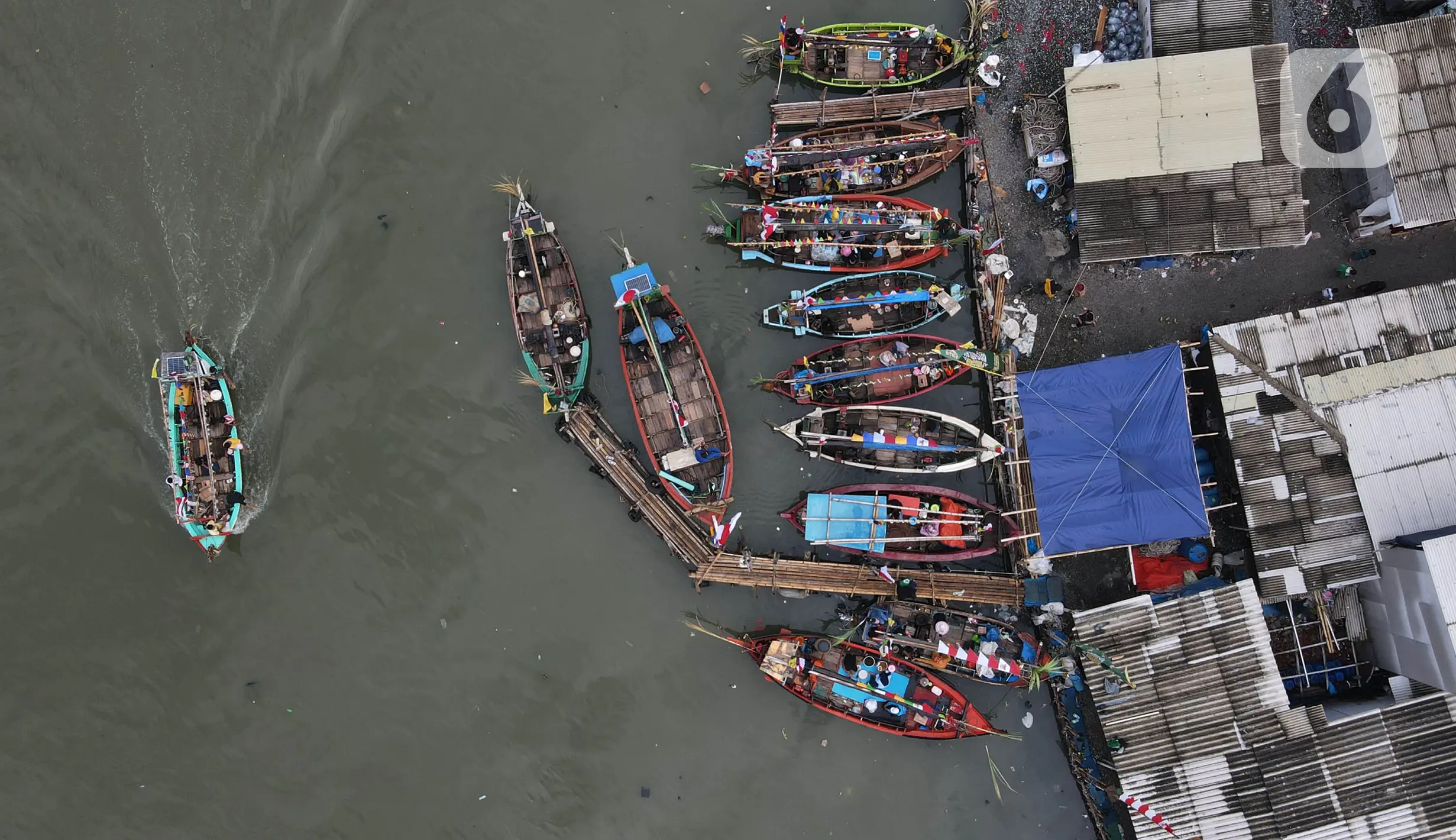 Tradisi Nadran, Sedekah Laut Nelayan Muara Angke - Foto Liputan6.com