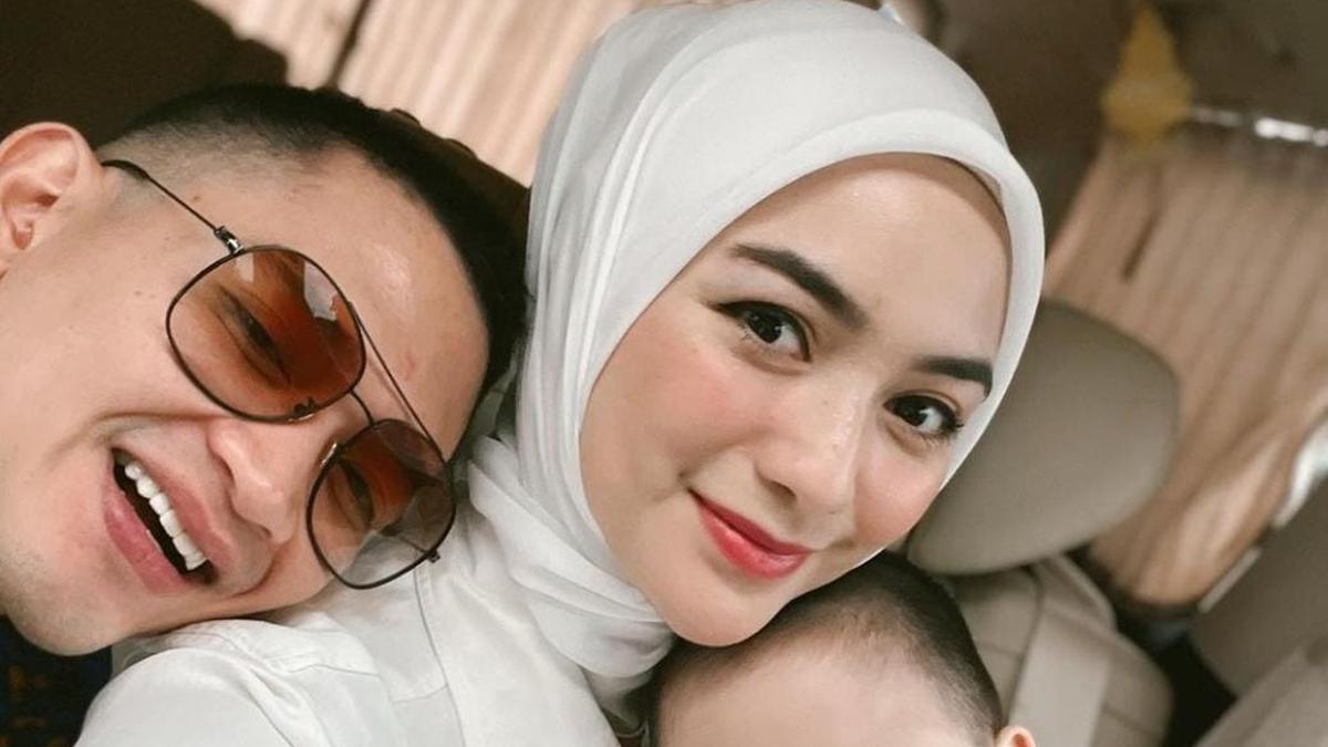 8 Potret Gemas Athar Anak Citra Kirana, Wajahnya Rezky Aditya Banget - Entertainment Fimela.com