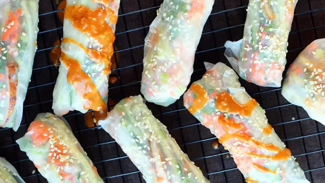 7 Kreasi Resep Rice Paper Lezat yang Mudah Dibuat di Rumah - Hot ...