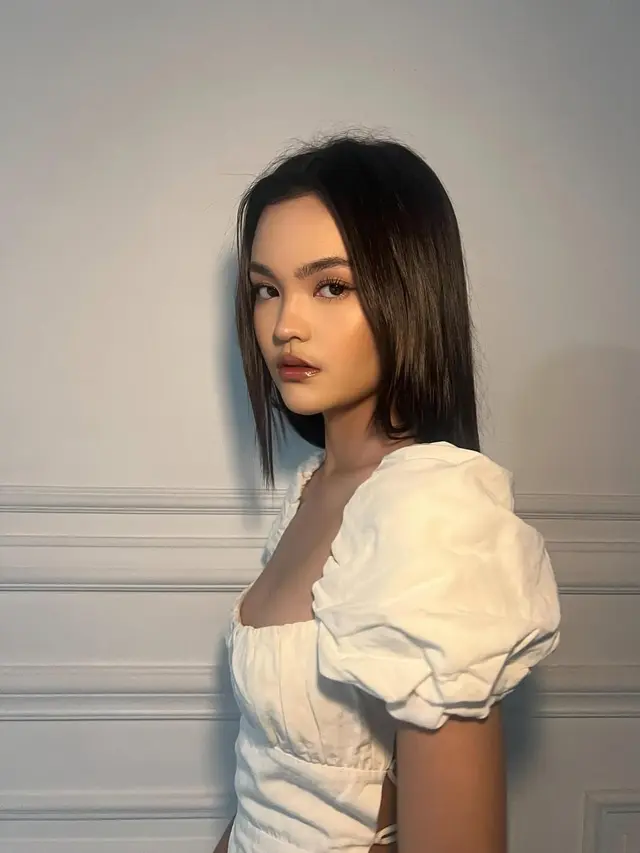 7 Potret Cut Keysha Adik Beby Tsabina Pakai Mini Dress Korea, Mirip ...