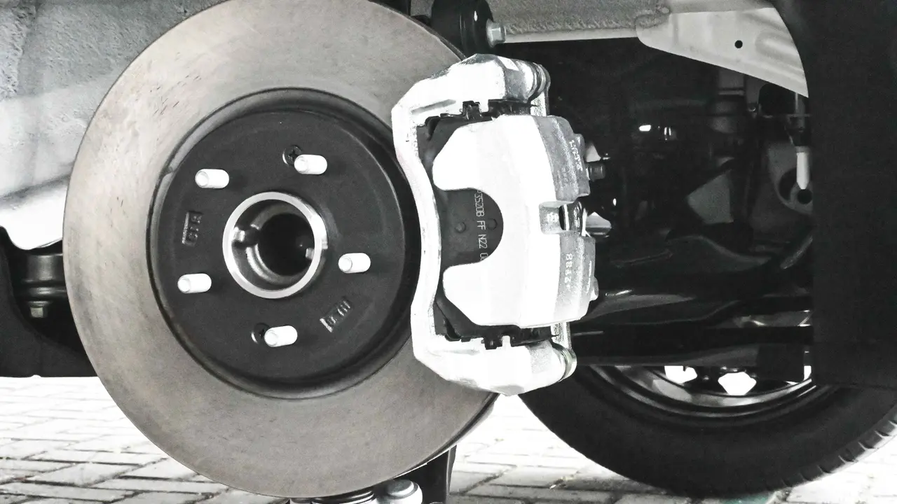 5 Keuntungan Menggunakan Mobil yang Dilengkapi Rem Cakram - Otomotif ...