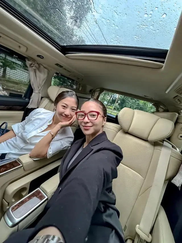 7 Potret Kebersamaan Nikita Willy dan Winona Willy yang Kompak Hamil ...