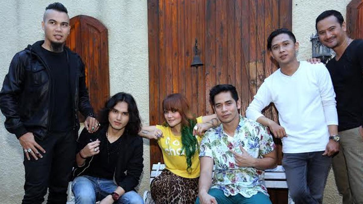 Oca Jameela Lebih Pilih Ricky Perdana Ketimbang Mudji Massaid - ShowBiz ...