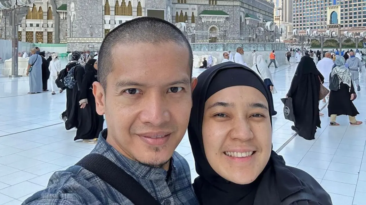 Potret Dhini Aminarti dan Dimas Seto Selalu Kompak dan Romantis Setelah 14 Tahun Menikah ...