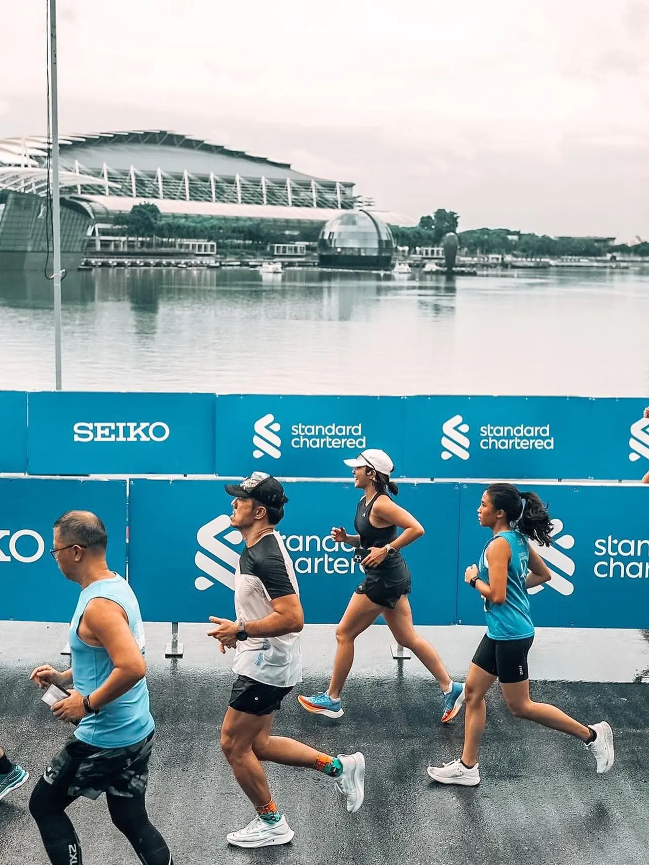 10 Potret Gisella Anastasia Lari Half Marathon di Singapura, Modal ...
