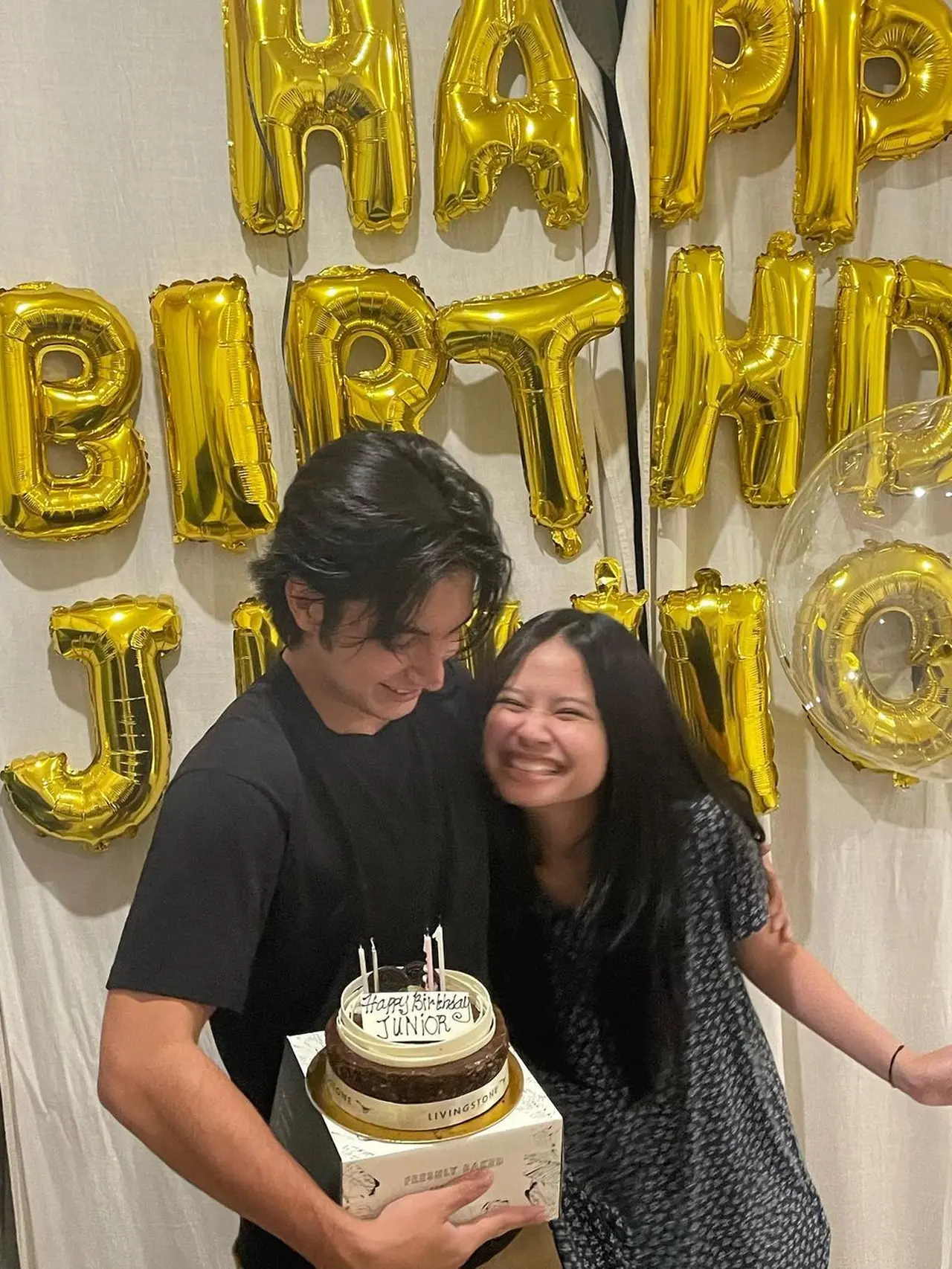 5 Potret Junior Roberts Saat Merayakan Ulang Tahun ke-21 ...