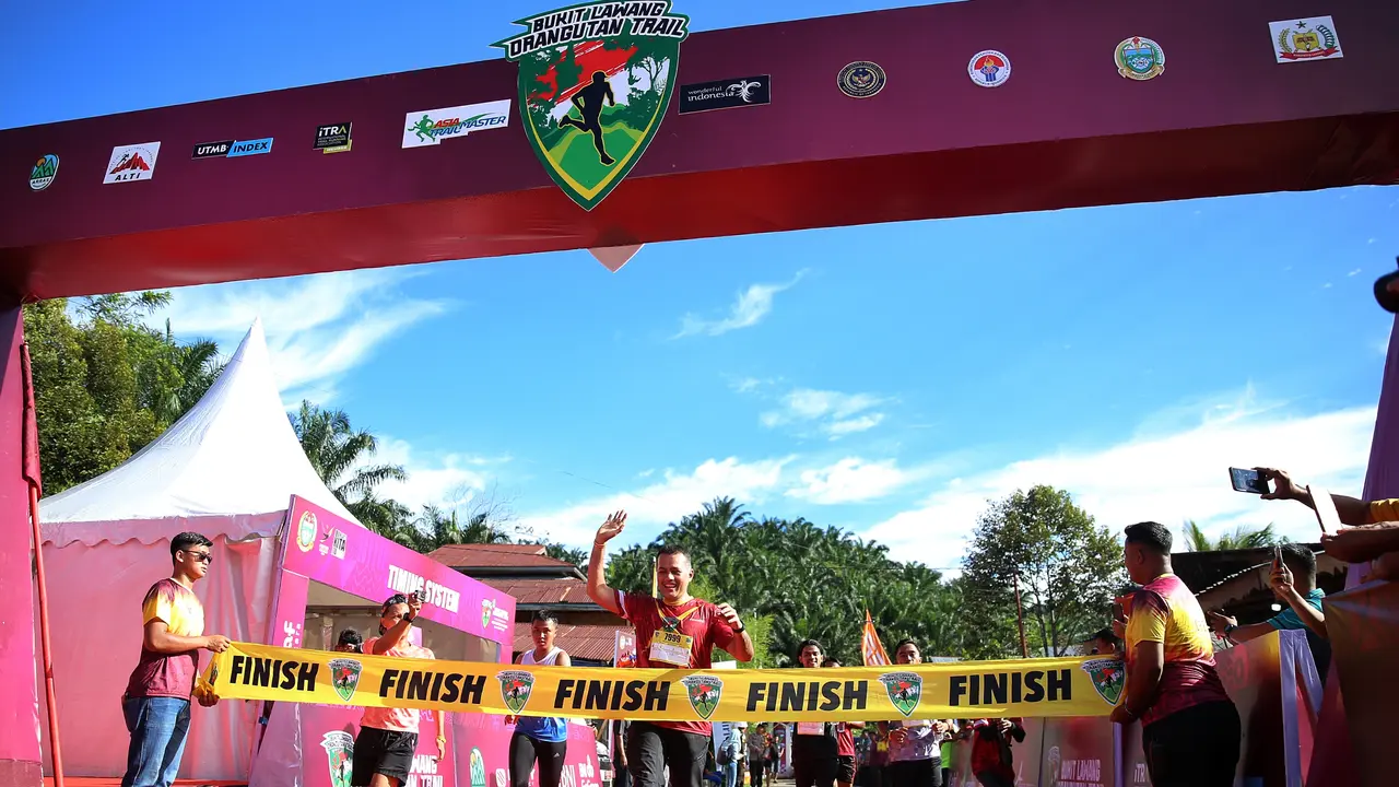 Seru, Ratusan Pelari dari Berbagai Negara Ikuti Bukit Lawang Orangutan Trail Run 2023 - Regional ...