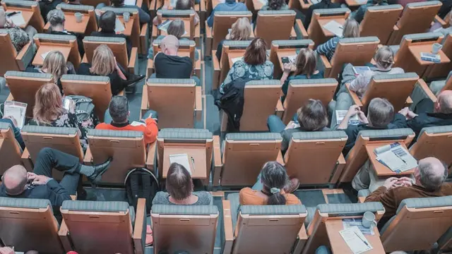 Batch adalah Kata dalam Bahasa Inggris, Berikut Contoh Penggunaannya
