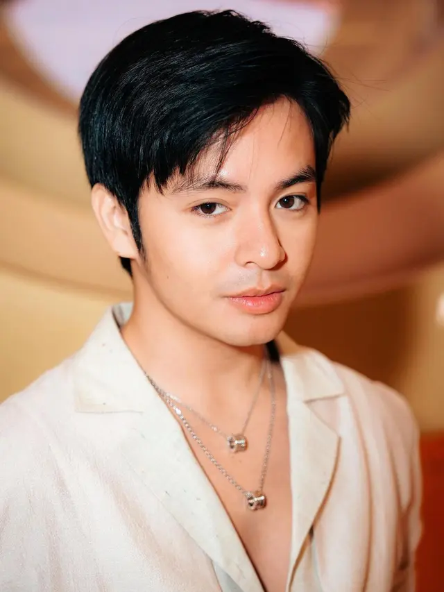 8 Model Rambut Pria Pendek Rapi 2025, Tampil Keren dan Beda - Hot ...