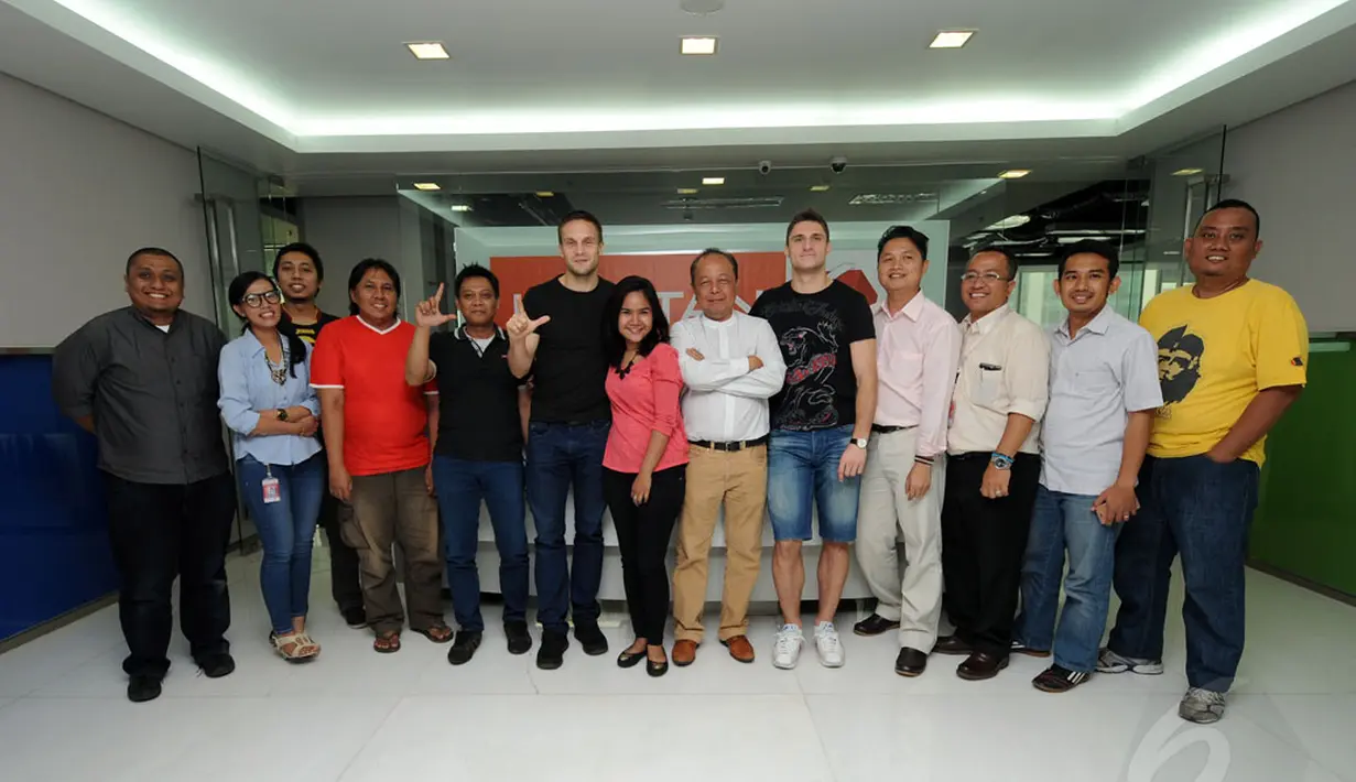 Dua Pemain Asing Persija Berkunjung ke Markas Liputan6.com - Foto ...