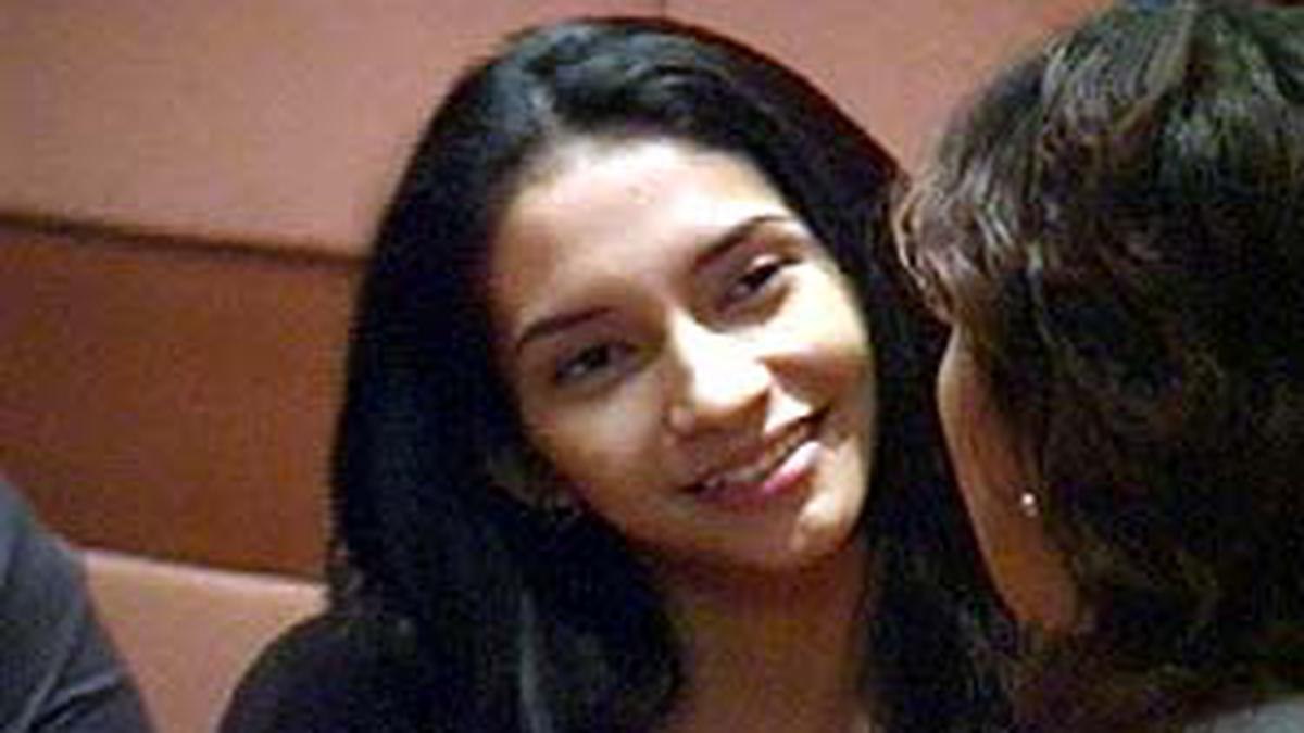 Vira Yuniar-Teuku Ryan Kawin Lari? - ShowBiz Liputan6.com