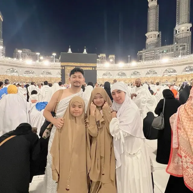Pamer Baby Bump, Ini 6 Potret Mesra Angga Wijaya dan Nurul Kamaria ...