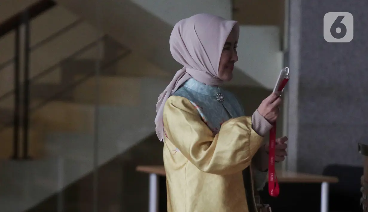 Usai Diperiksa KPK, Mantan Dirut Pertamina Nicke Widyawati Bungkam - Foto Liputan6.com