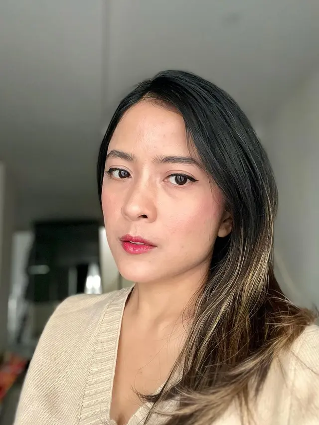 7 Potret Angelina Ci Pamer Hasil Makeup, Kekasih Dodit Mulyanto Jago ...