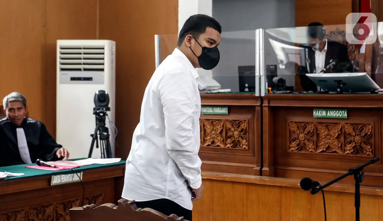 Sidang Perdana Shane Lukas, Ramai Dukungan Hingga Keluarga Kompak ...
