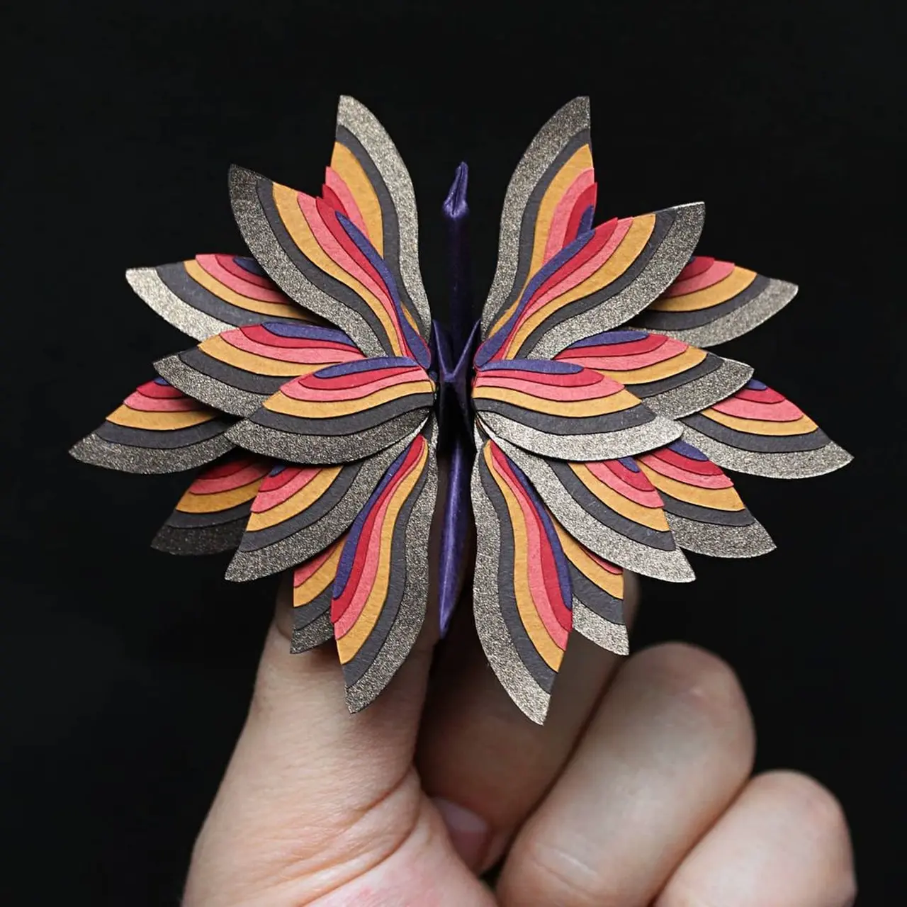 6 Karya Seni Origami Burung Bangau Ini Detailnya Sempurna, Bikin Takjub ...