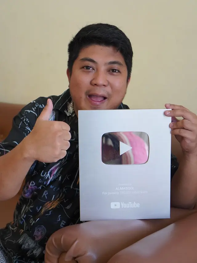 Muhammad Almas Qalbi, Konten Kreator dan Wirausahawan yang Mencita ...