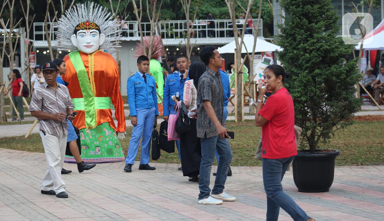 FOTO: Lahan Parkir Thamrin 10 Beralih Fungsi Jadi Kawasan Kuliner ...