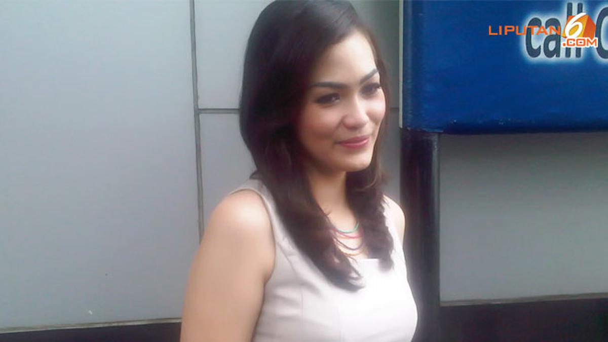 Christy Jusung Tak Trauma Menikah Lagi - ShowBiz Liputan6.com