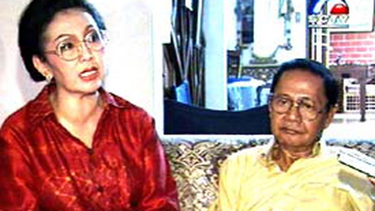 Ibunda Firza Membantah Menikah dengan Hamzah Haz - News Liputan6.com