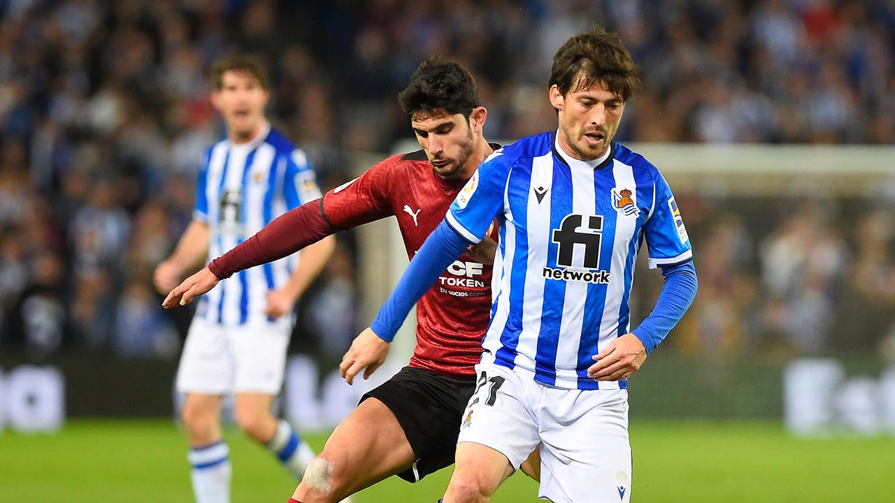 David Silva Pensiun karena Cedera ACL, Video Pamit El Mago dari Dunia ...