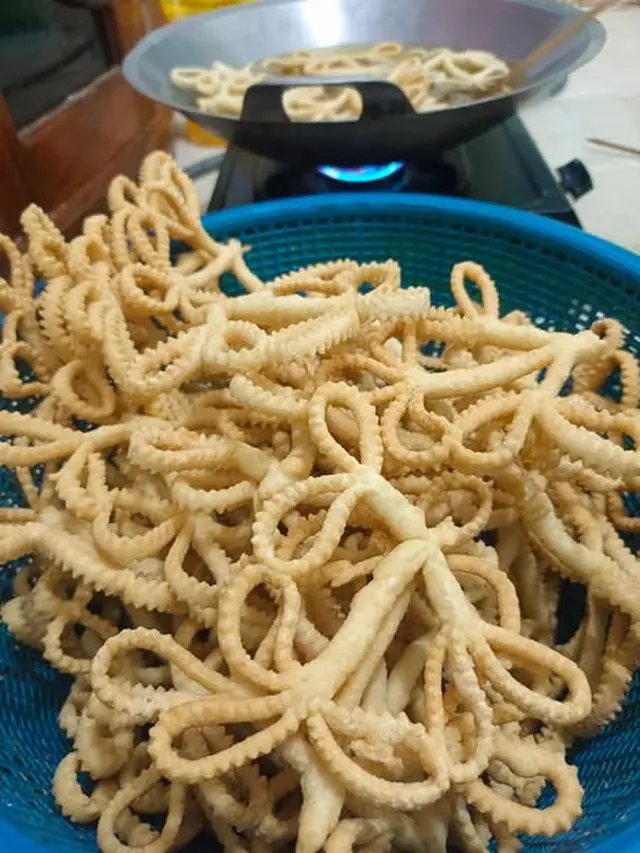 8 Jajanan Tradisional Khas Bima yang Mulai Langka dan Dilupakan ...