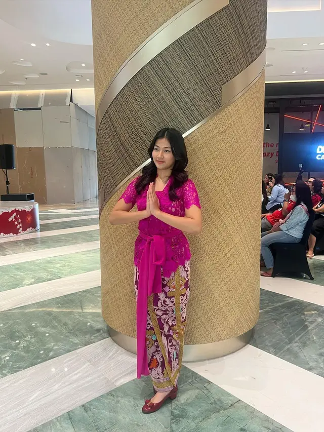 6 Potret Nuala, Putri Nadia Mulya yang Sudah Besar dan Cantik Banget - Entertainment Fimela.com