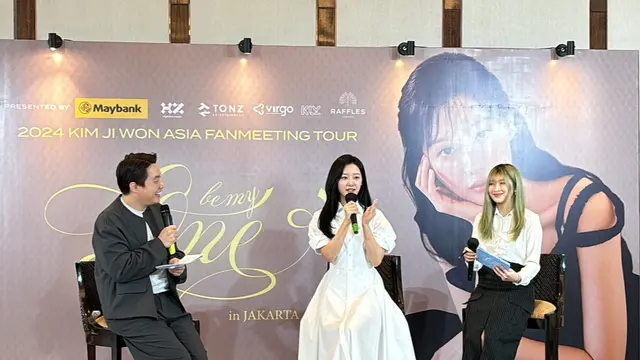 1st Fan Meeting Tour Be My One in Jakarta: Kim Ji-won Tunjukkan Sikap ...