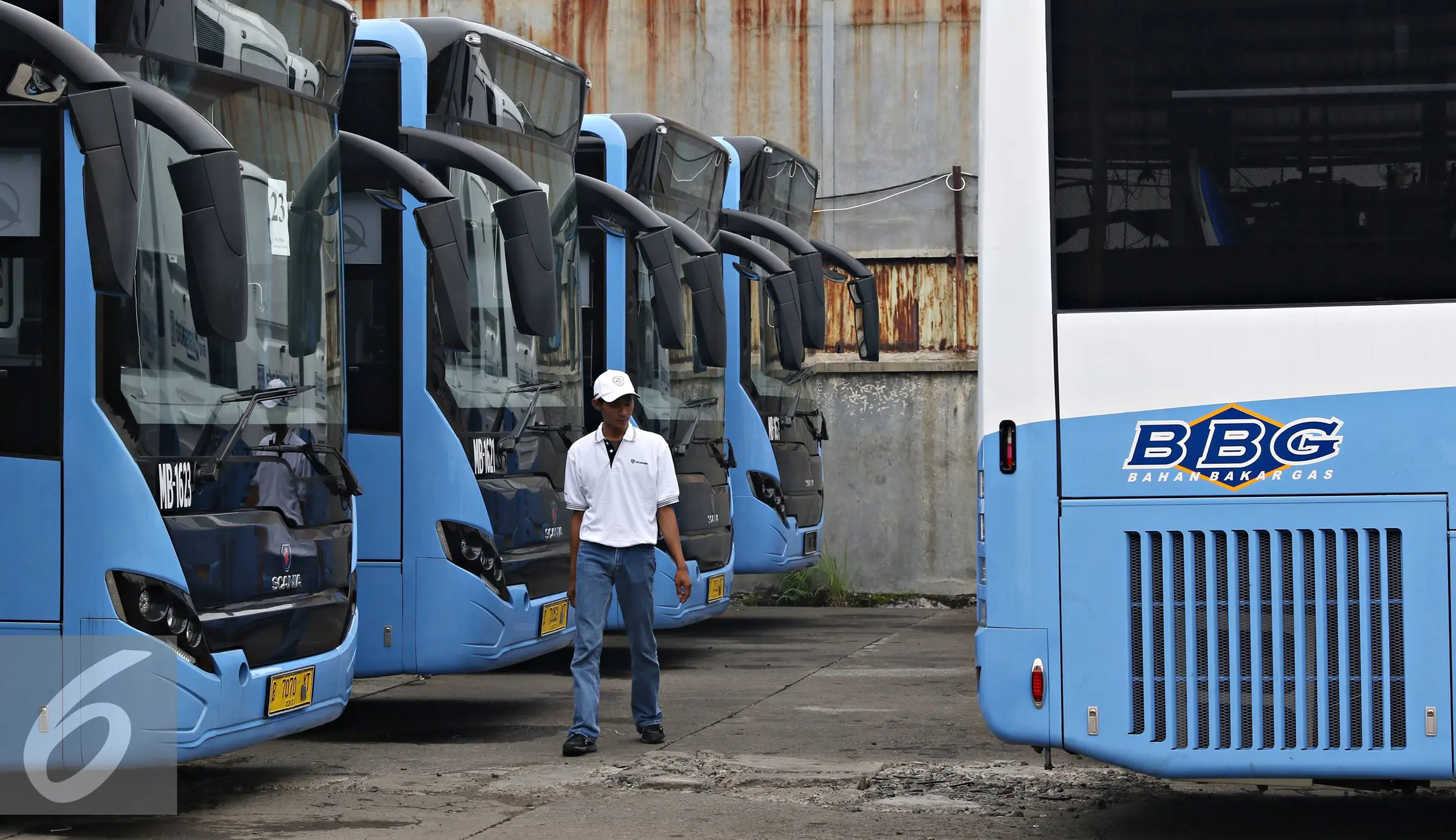 Mayasari Bakti Operasikan 51 Bus Gandeng untuk Dukung Transjakarta ...