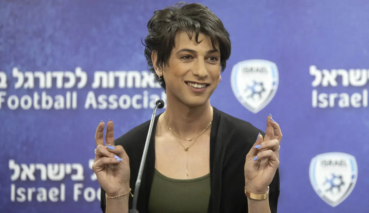 FOTO: Sosok Wasit Sepak Bola Israel yang Nyatakan Diri sebagai ...