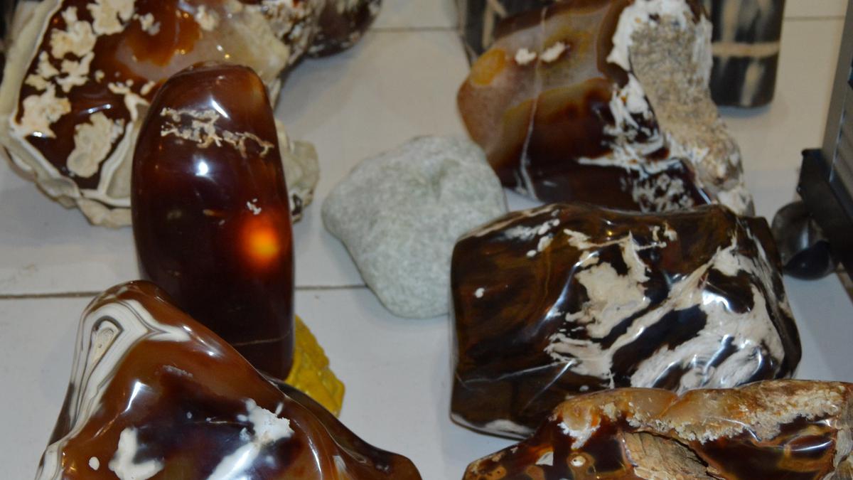 Puluhan Ton Batu Akik Bengkulu Siap Disebar - Lifestyle Liputan6.com