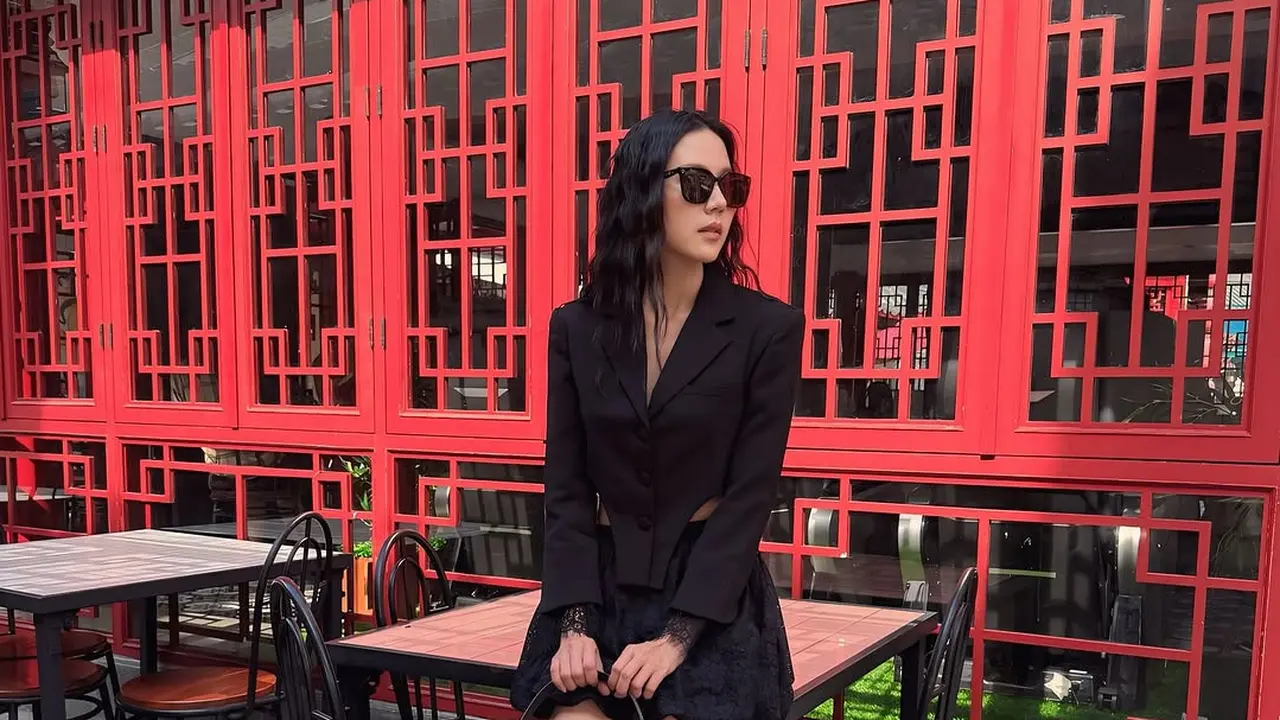 10 Potret Menawan Agnes Jennifer yang Disebut Mirip Jisoo Blackpink ...