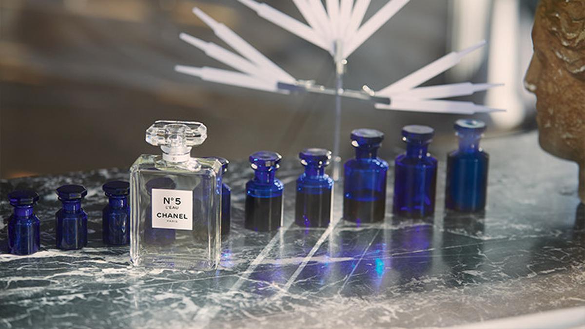Berkenalan dengan Creator di Balik Pencipta Parfum Chanel - Beauty ...