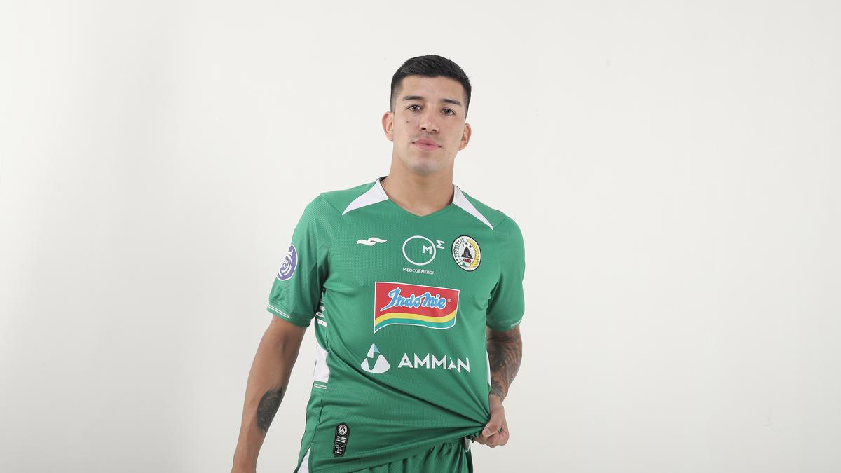 Bursa Transfer BRI Liga 1: Dari Biru ke Hijau, Jonathan Cantillana ...