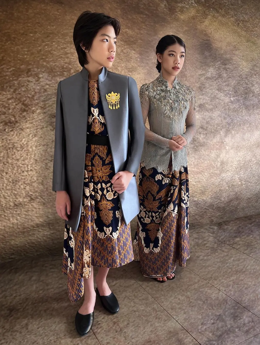 10 Tampilan Ikonis Mischka Devon, Terbaru Menang Best Attire Awards ...