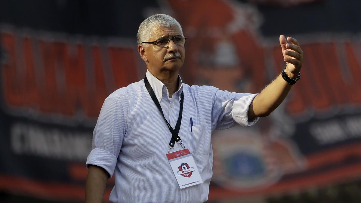 Perekrutan Pemain Baru Persija Bukan Rekomendasi Edson Tavares