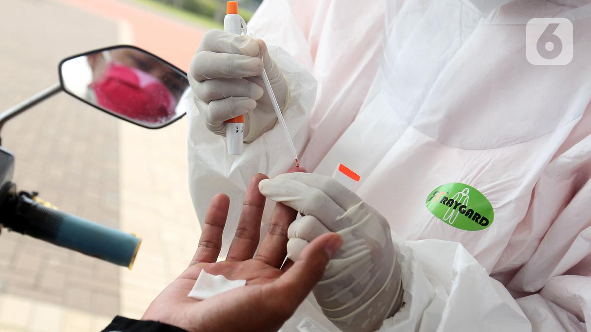 FOTO: Asya Berikan Rapid Test Gratis dengan Konsep Drive Thru - Foto ...